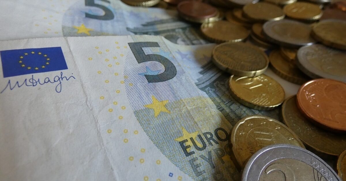 Rogoff: "Verdwijnen contant geld gunstig voor goud" | Geotrendlines